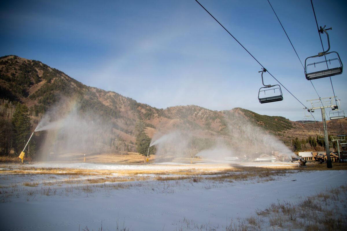 Snow machines pump out flurries at Snowbasin, resort featured in ...